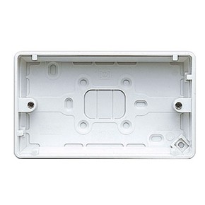 K2142WHI | MK K2142WHI 1 Gang 30mm Surface PVC Box Logic Plus White ...