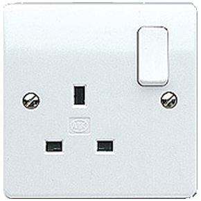 K2757WHI | MK | 13amp 1 Gang double pole switch socket | White 1 Gang ...